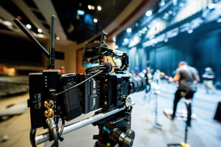 Video Shooting: Ini 11 Tekniknya yang Wajib Dipelajari - GeTI